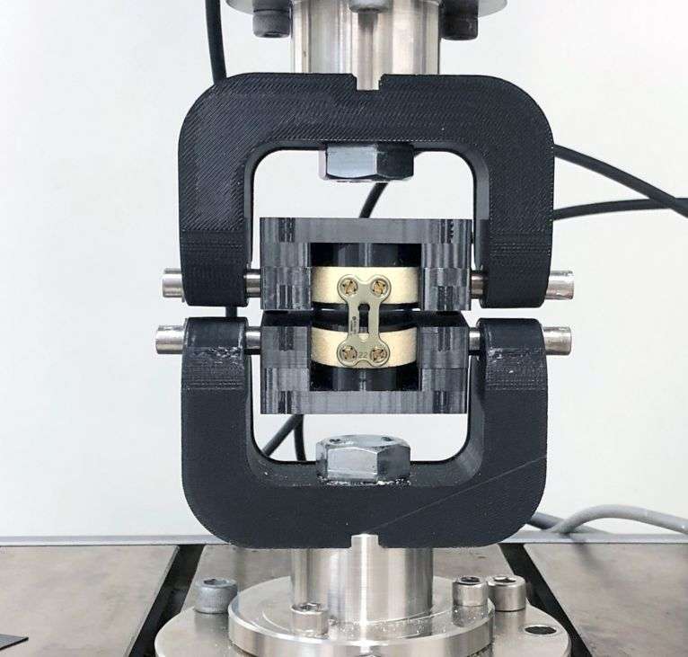 Spine Device Testing – Orthopaedic Innovation Centre